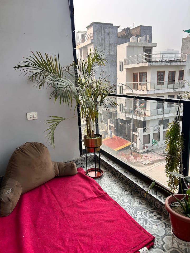 Grehshobha's Humble Abode - Noida