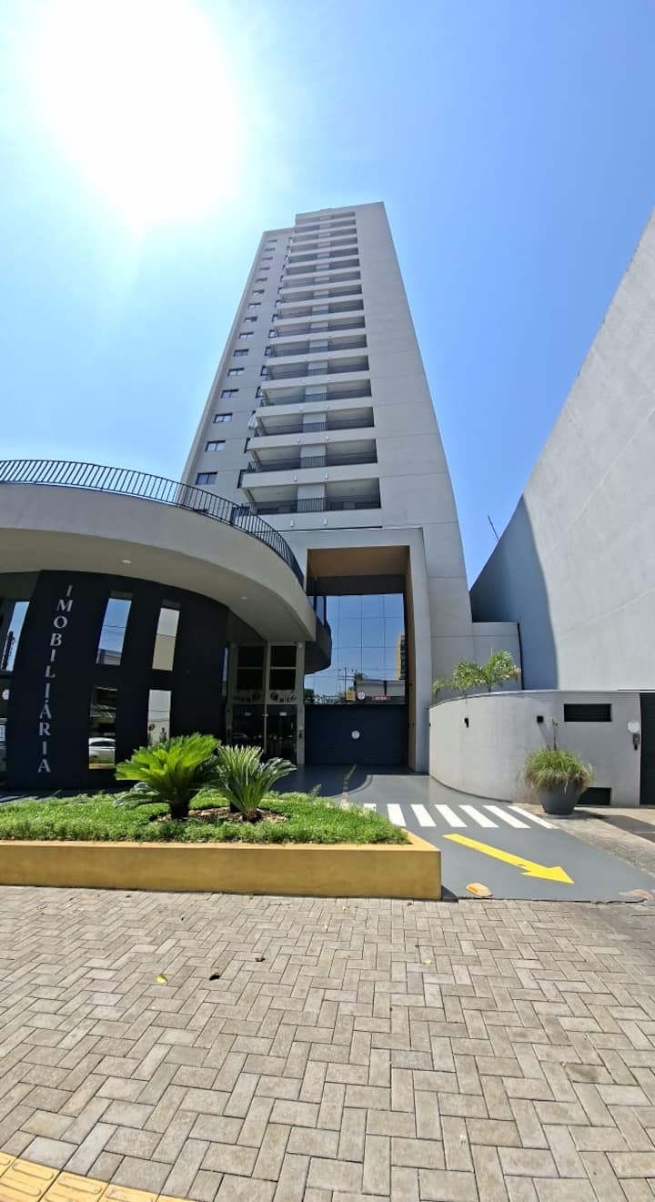 Apto Novo No Centro, No Residencial Miro. - Foz do Iguaçu