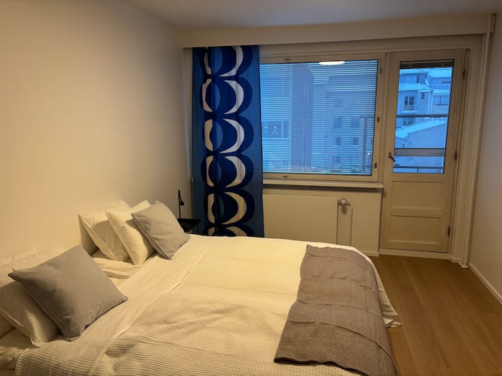 Oulu Keskusta Tilava Ja Rauhallinen (2br,88m2) - オウル