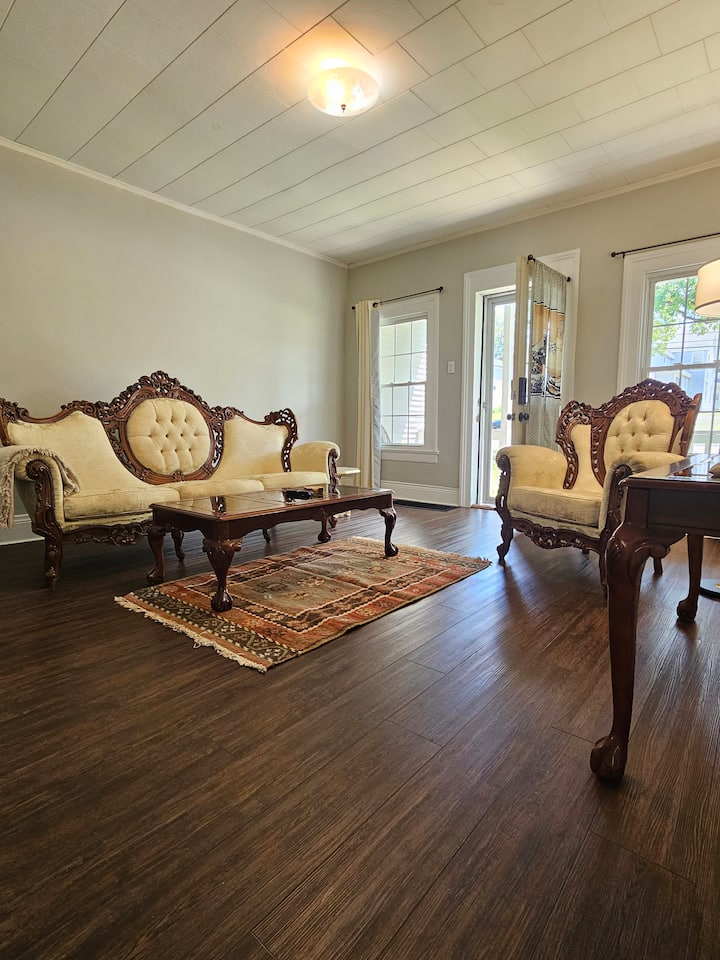 Mid Century Ground Flr Attached Apt - Syracuse, NY