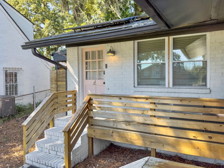 Park Circle 2br | Fenced Yard | Pet Friendly - North Charleston, SC