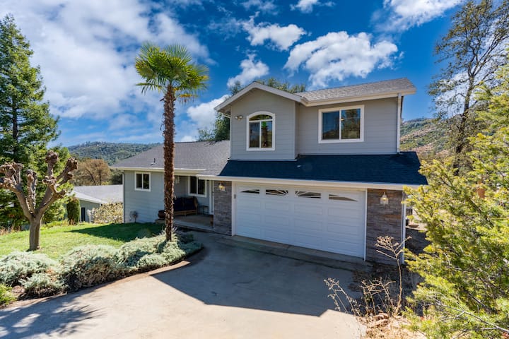 Yosemite Terrace View Retreat - Mariposa, CA