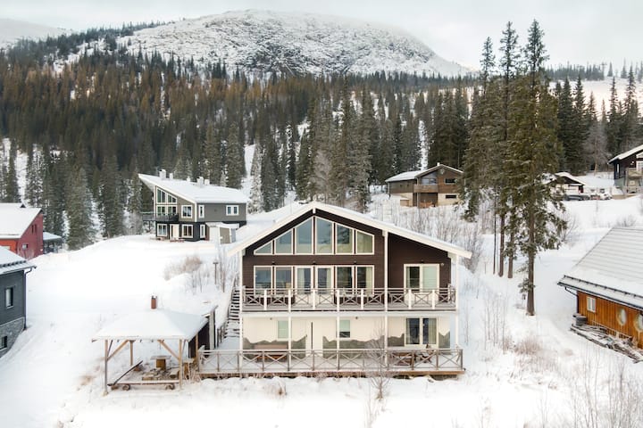 Stor Och Lyxig Lägenhet Med Ski-in/ski-out Läge - Åre