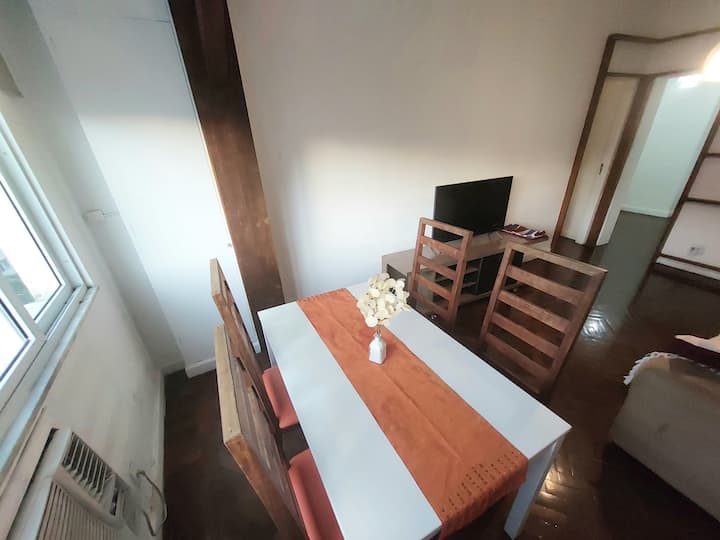 Super Quarto Com Ar Condicionado Em Amplo Apart - Rio de Janeiro