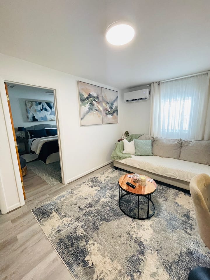 Newark Airport /Near Nyc/outlet Mall/2br/ 1 Bath. - Elizabeth, NJ