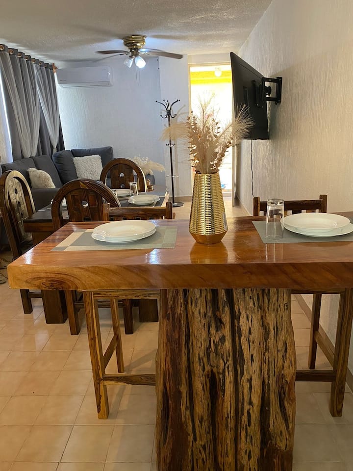 Céntrico Lindo - Zihuatanejo