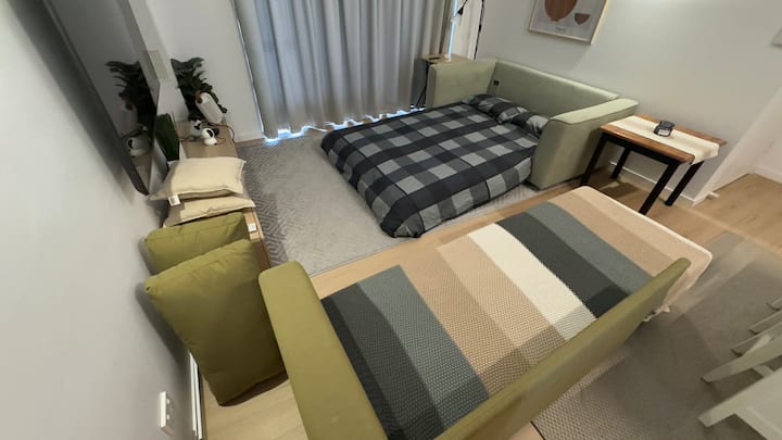 Stylish 2 Bedroom Loft Apartment With Parking - Brisbane
