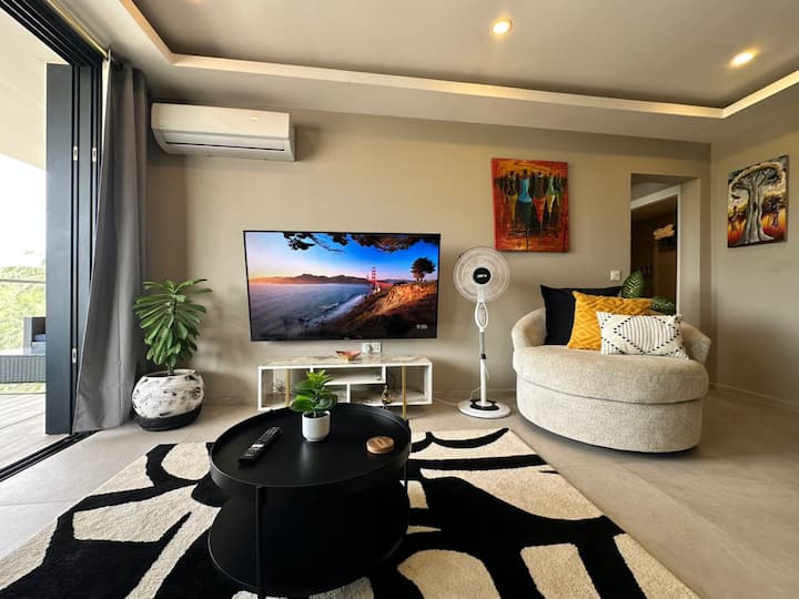 Luxury 2bd Beach Front In Senegambia W/ Pool - The Gambia