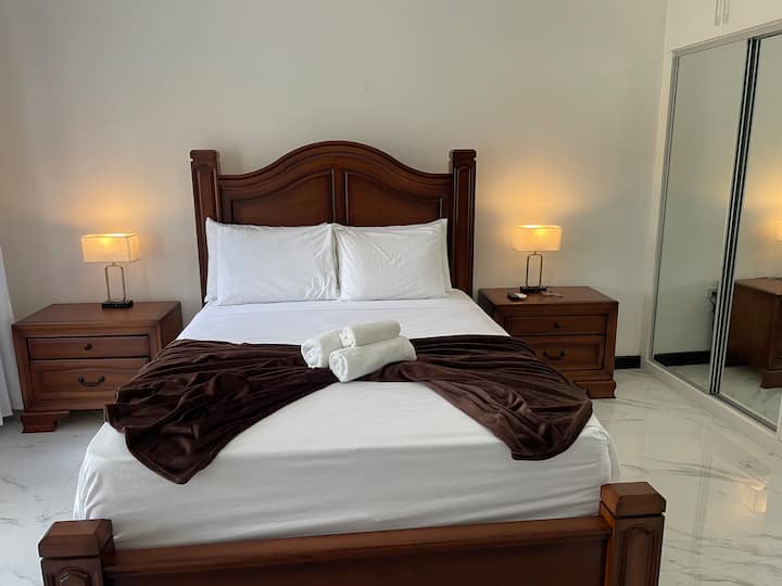 New Kingston Retreat - Kingston, Jamaica