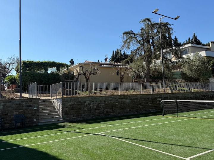 Cottage With Tennis And Spa Pool - Florenz