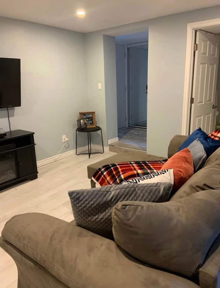 Cozy Apartment Near Trent - 피터버러
