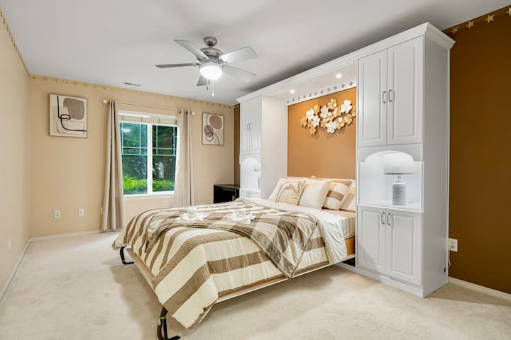 Murphy Villa: Br Bath On Main, Ac, Fenced - Lake Marcel, WA