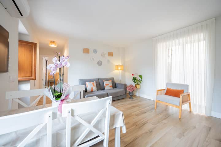 Can Tiranasi Spa And Family Next Barcelona - Santa Coloma de Gramenet