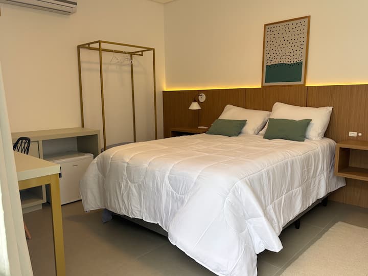 Suíte Moderna Com Piscina E Vaga Florianópolis #1 - Florianópolis