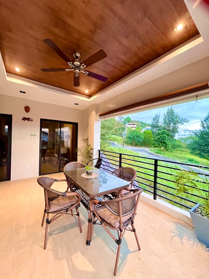 3br Hillside Cocon:kitchen|near Beach&sbma|tub - Subic