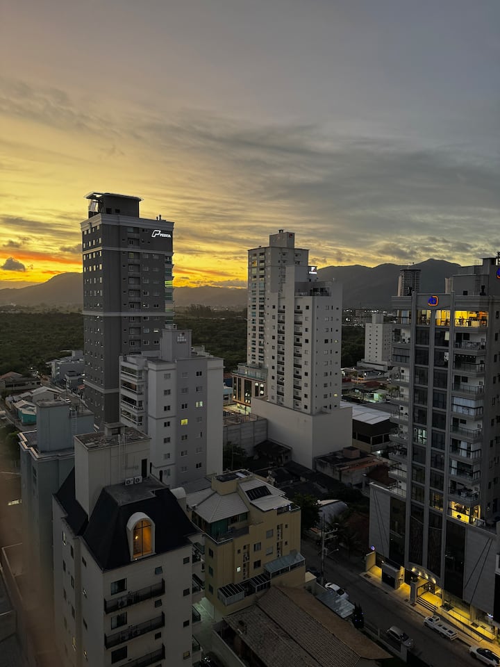 Apartamento Novo Em Meia Praia - Pôrto Belo