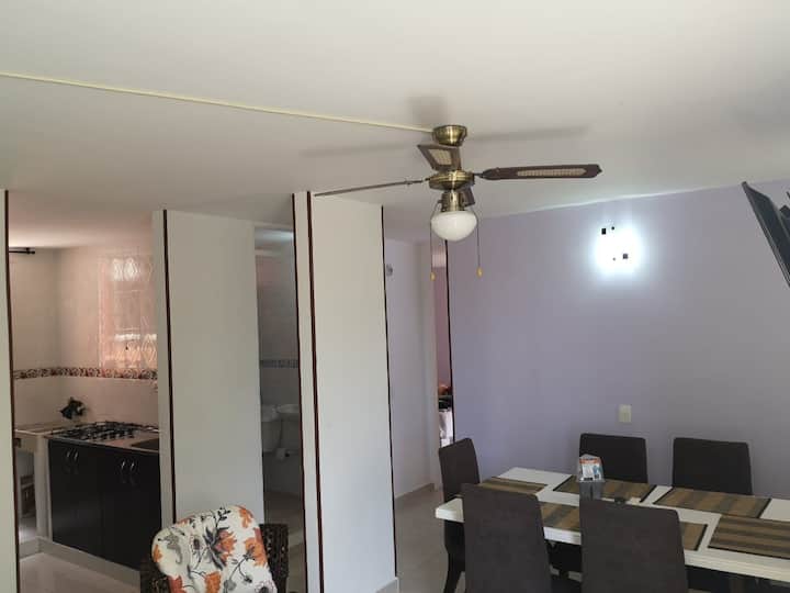 Apartamento Amoblado De Lujo Con Parqueadero - Girardot