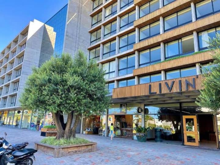 Alto Padrão - Livin’ Resort - Xangri-Lá