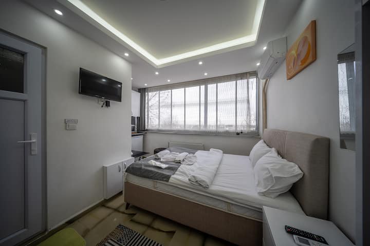 Deniz Manzaralı -Deluxe ÇIft Kişilik Oda - Estambul