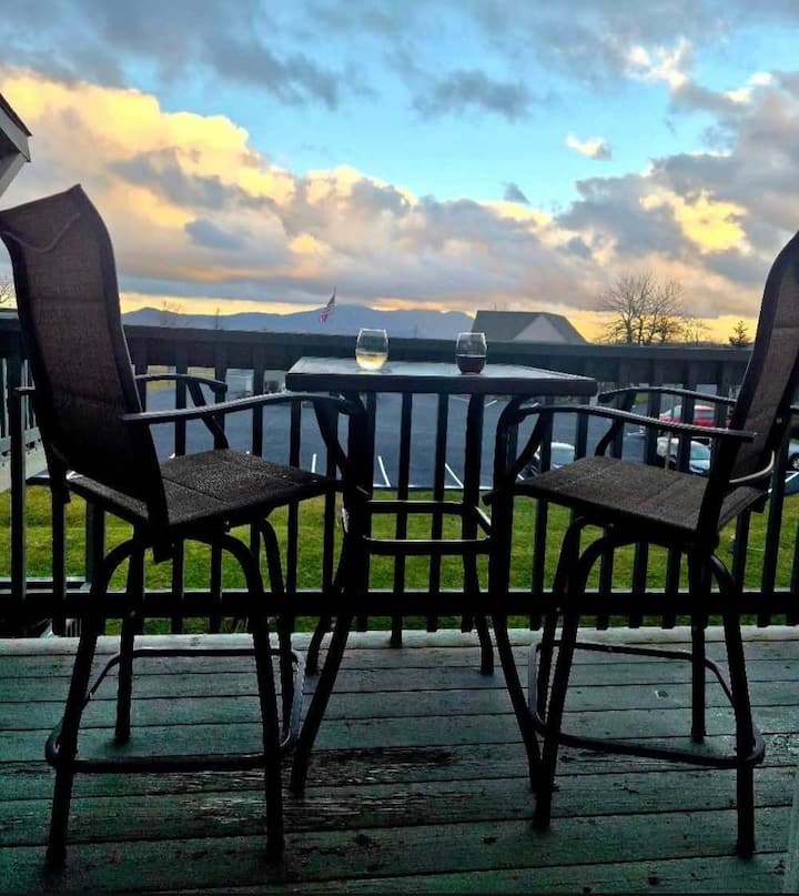 Pie In The Sky At Pinnacle Inn - Banner Elk, NC