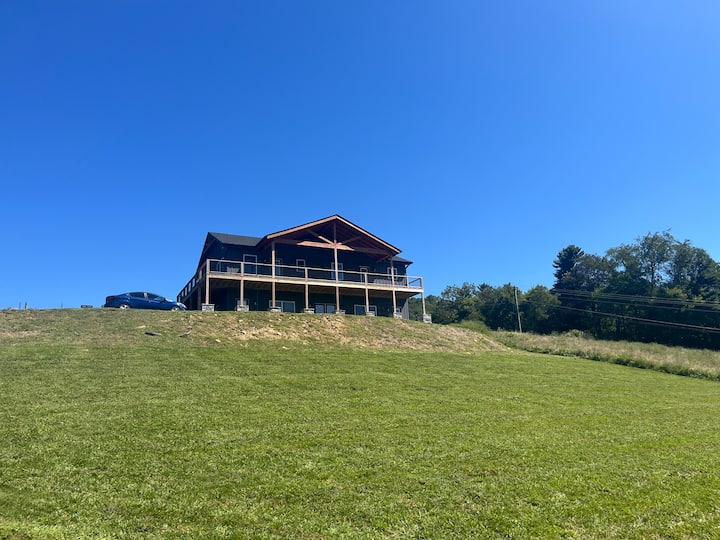 Mountaineer Getaway - Boone