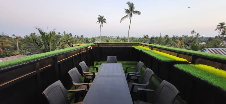 Neat & Clean House Near Beach. Vibe Inn Homestay - Kochi, India