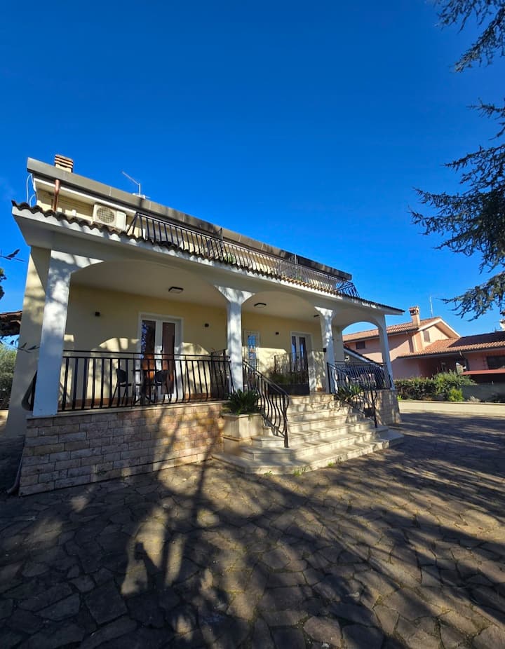 B&b In Villa Camera Con Cucina E Bagno Privato - Fiano Romano