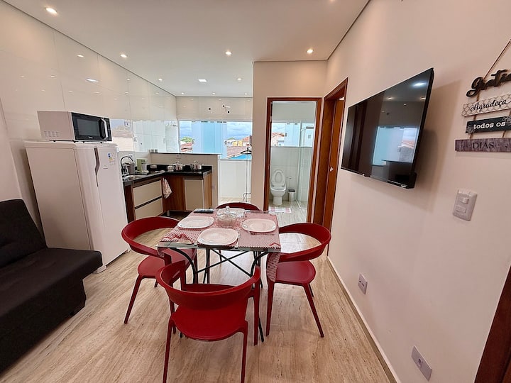 Reformado Lindo Apt Próx. A Praia 4 Min. (Carro) - Peruíbe