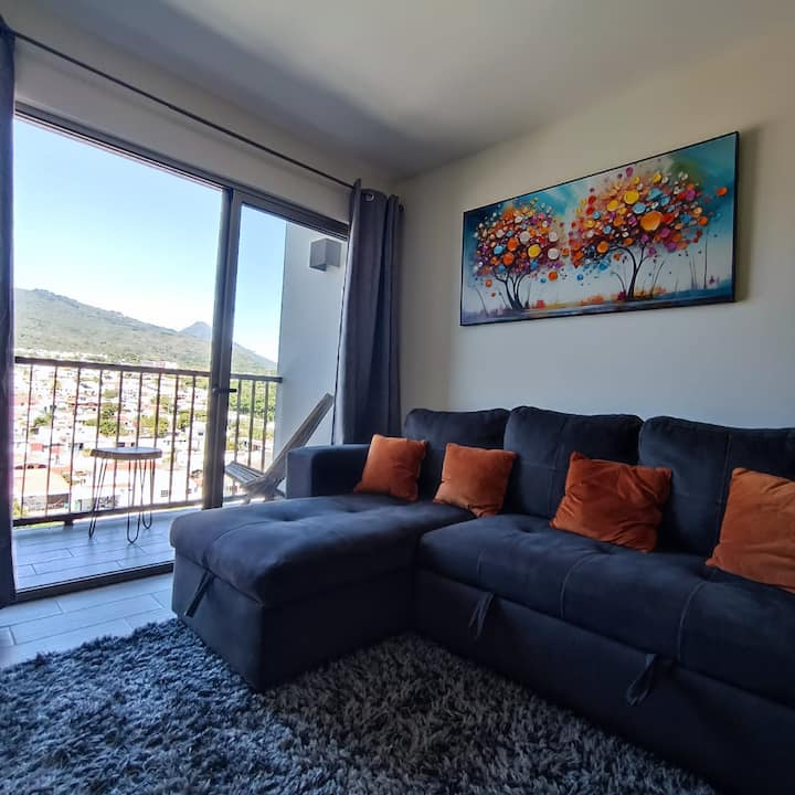 Apartamento Con Vista Al Volcan En Torre Mira - El Salvador