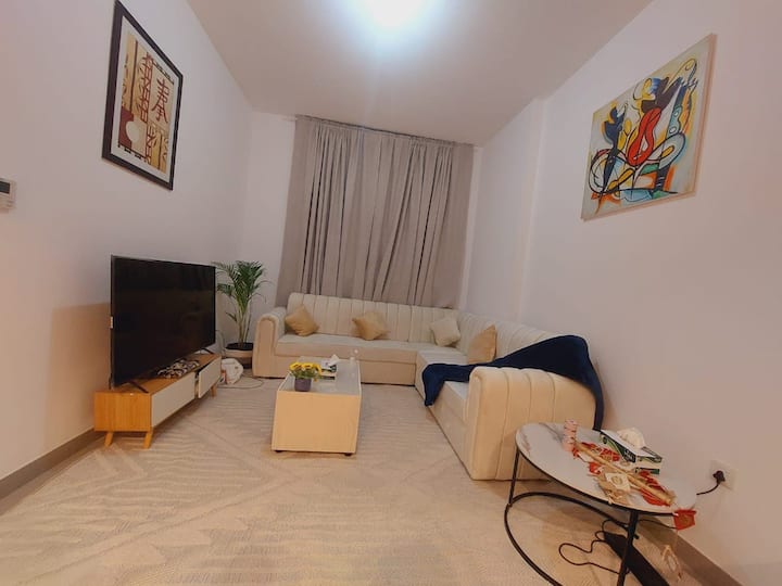 Neat And Cozy Urban Apartment - Sharjah