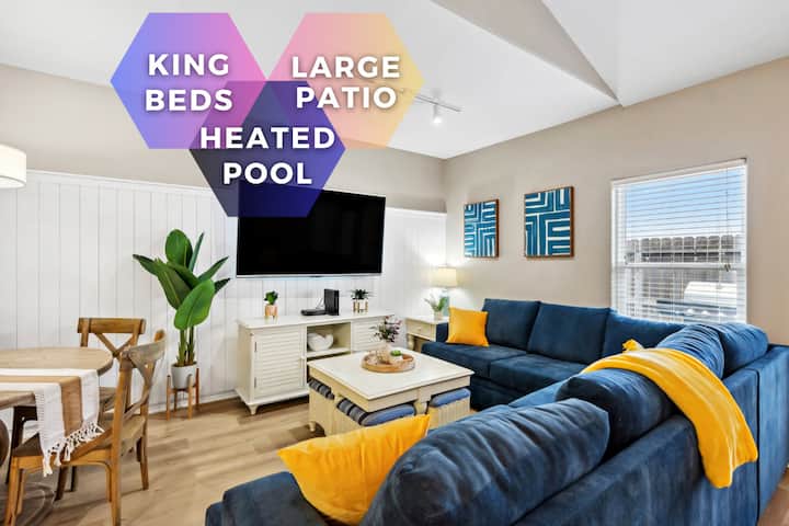 Large Pool • Near The Beach • 5br •Pets •King Bed - Corpus Christi, TX