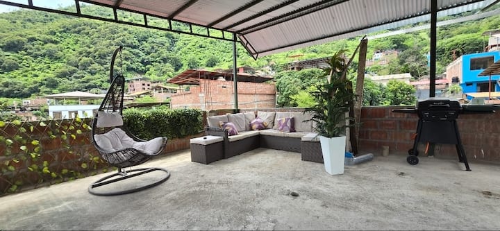 Casa Tranquila Con Garage Y Parrilla - Quillabamba