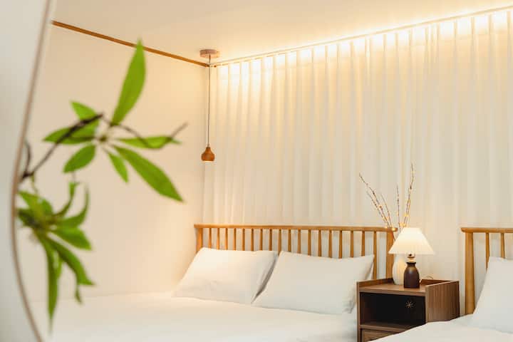 석촌역3분/석촌호수5분/퀸침대3개/롯데월드(타워)도보가능/송리단길/잠실/kspo/강남 - 수진1동