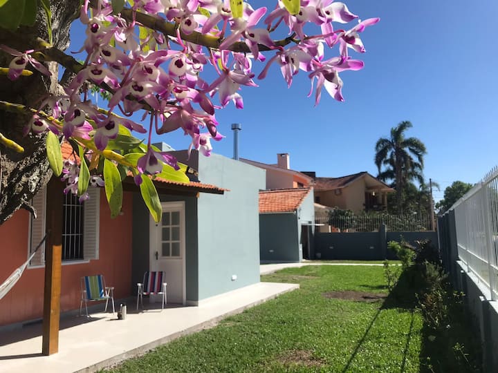 Doce Refúgio! Amplo Pátio, Grama E Sombra! - Rio Grande