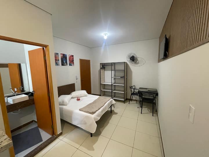 Kitnet No Centro De Amparo Sp  
- 03 - Amparo