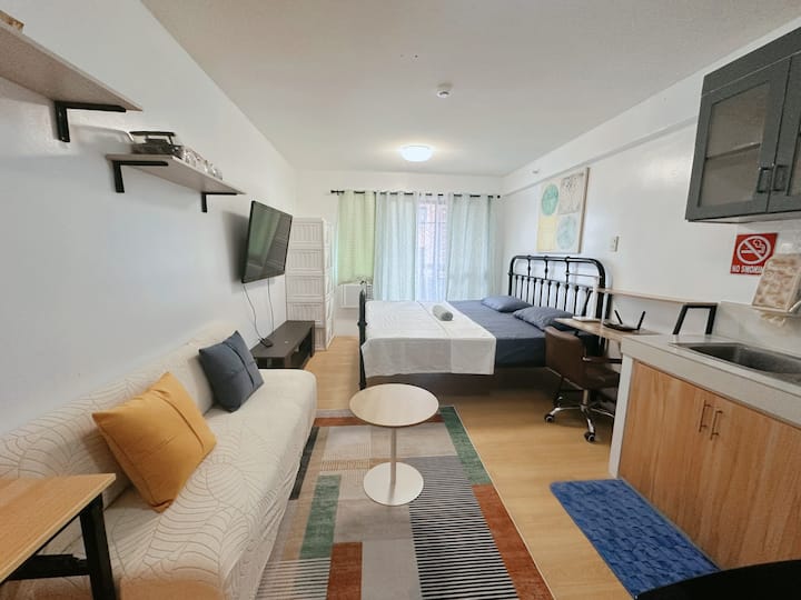 One Oasis Studio Type303 King Size 网络 Netflix - Cebu City
