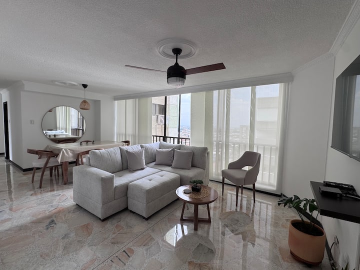 City-view 3br W/ Ac + Wifi • Near Malls/clinics - Cali