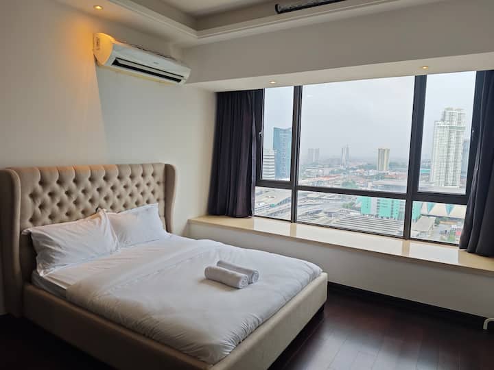 R&f Princess Cove 2pax Near Ciq - Woodlands