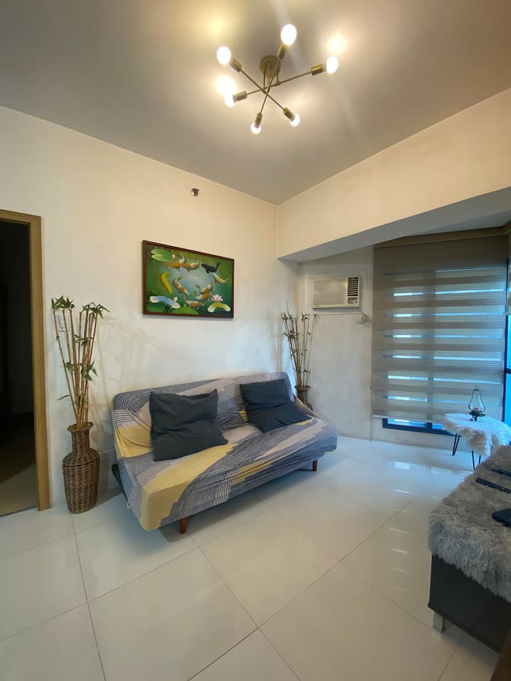 Family Room In Luneta Park - Manila