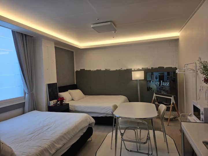 @무료주차가능@#1 #4인가능#루오스테이#동성로#경대병원역#반월당#교동#현대백화점#도심중앙 - Daegu