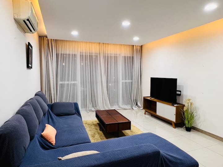 Exec 2-bedroom, Modern Comfort - Accra