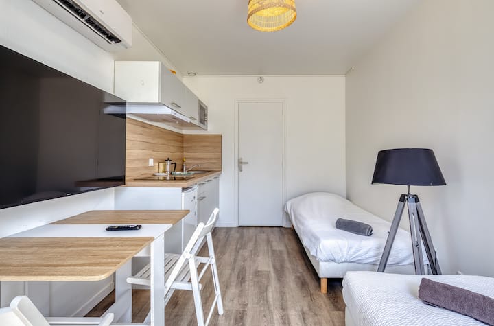 Ser4 Studio Avec Wifi Proche Rouen - Saint-Étienne-du-Rouvray
