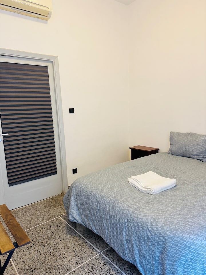 Self Check-in Room “4 Mori” In Shared Apartment - Livourne