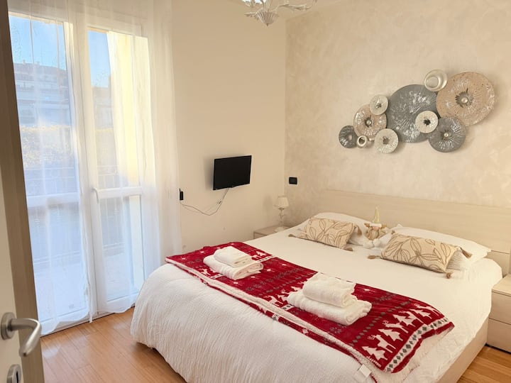 Incantevole Appartamento Panoramico Con Parcheggio - Diano Marina