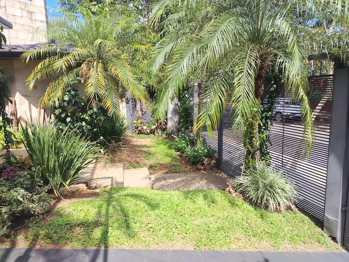 Hermosa Casa En Asuncion - Asunción