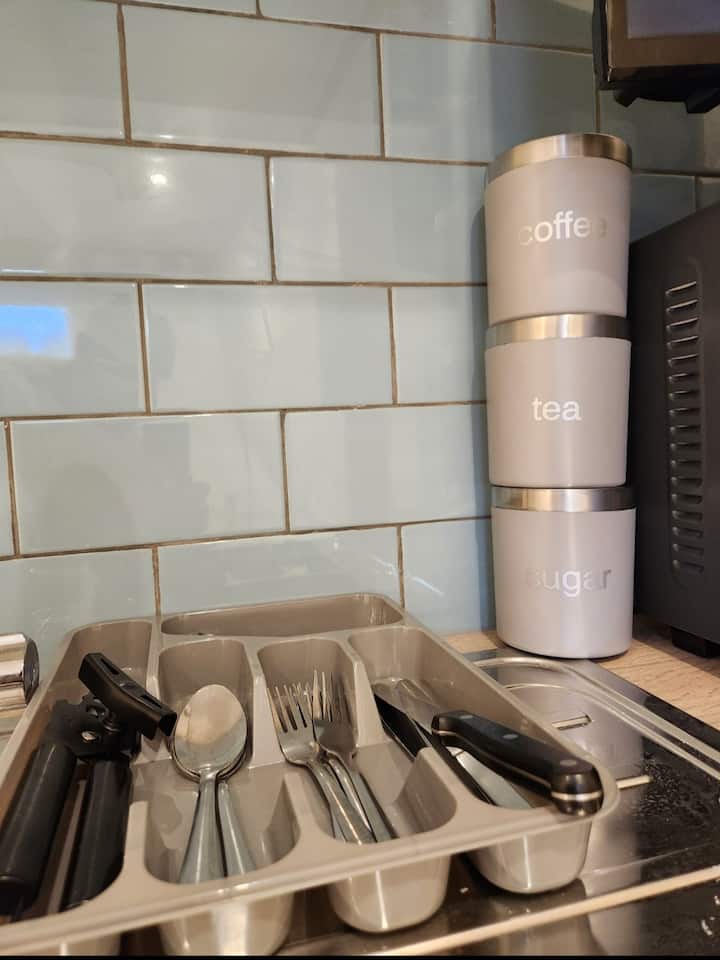 Studio Flat Crawley/gatwick - Crawley