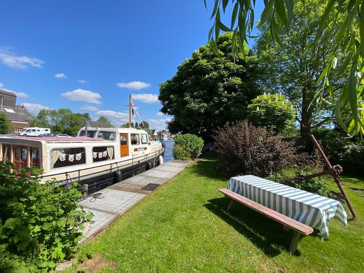 Island Boat Near Amsterdam Incl Outdoor Kitchen - Aalsmeer