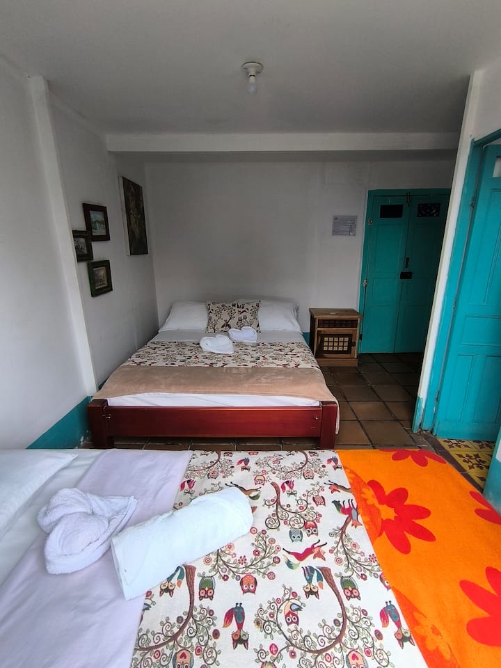 Habitación Familiar "La Pastora" - Támesis