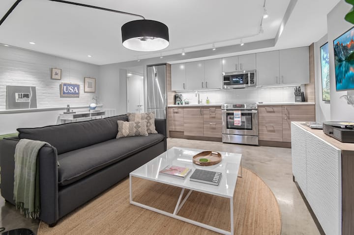Stylish Brand-new Modern Flat - Washington, DC