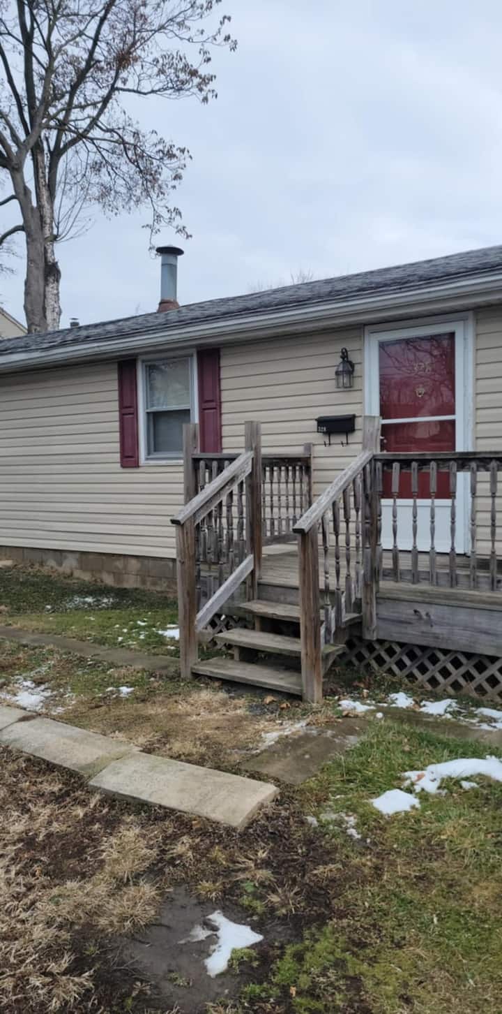 Home Near Harrisburg Airport - Middletown, PA